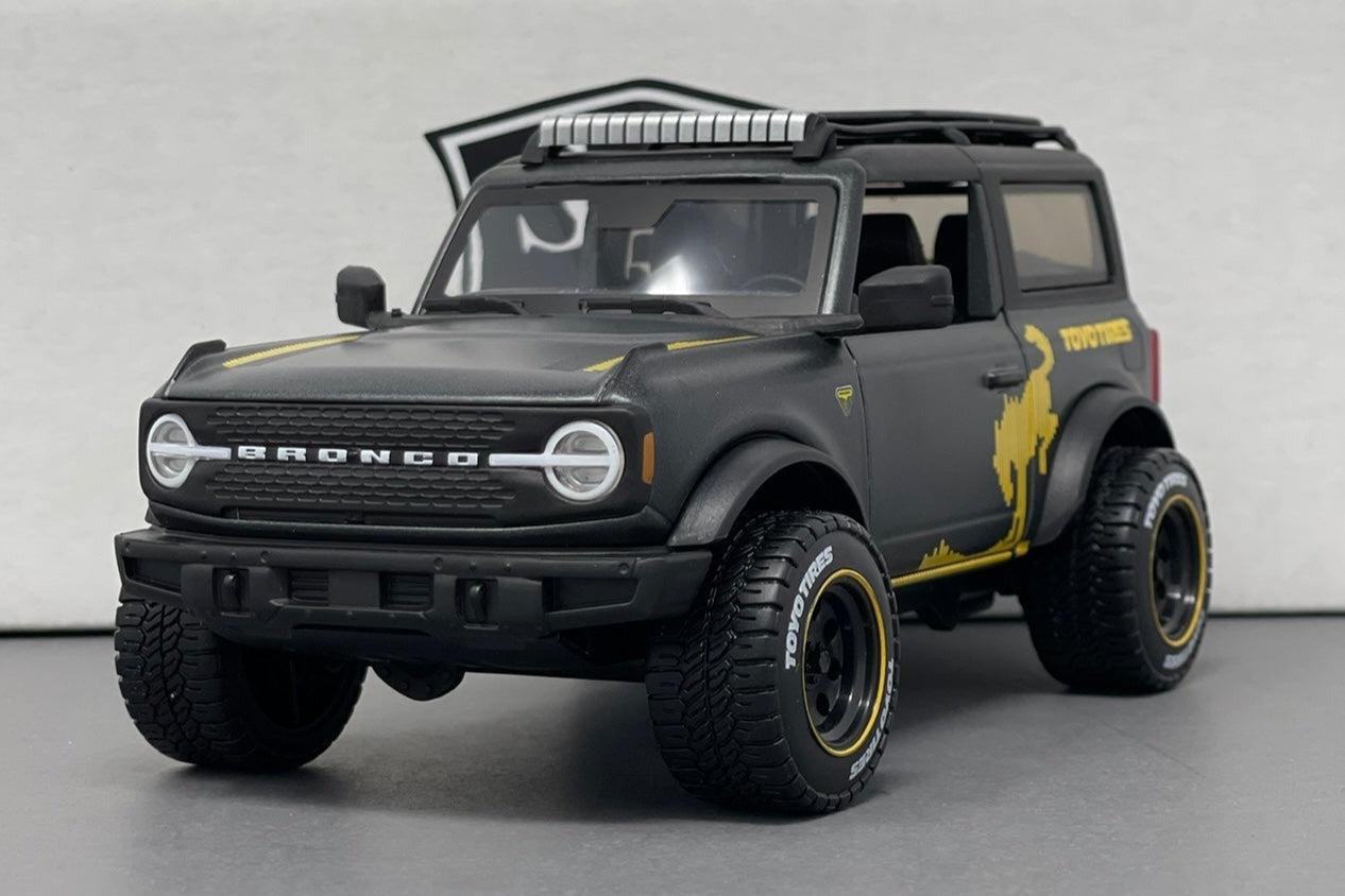 Ford Bronco - Maisto 1:24 Diecast – Strada Racing Club